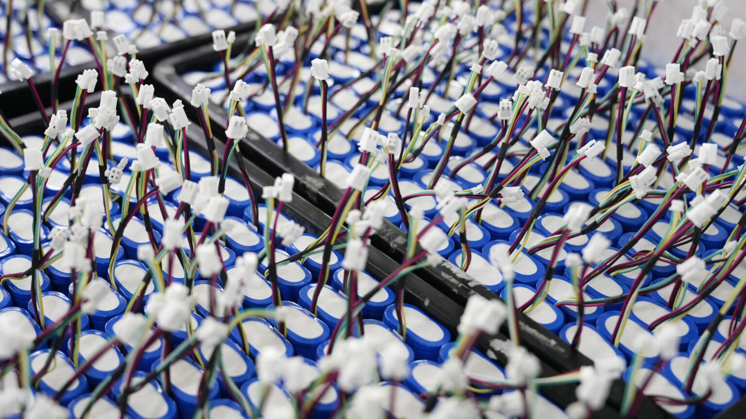 Why Lithium-Ion Batteries Are the Preferred Choice for Autonomous ...